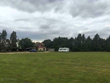 The Red Lion, Winfrith Newburgh, Dorset - Updated 2024 prices | Pitchup.com