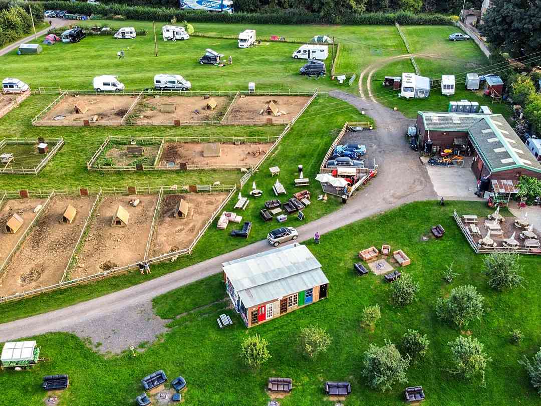 The Pig Place, Banbury, Oxfordshire - Updated 2026 prices | Pitchup.com