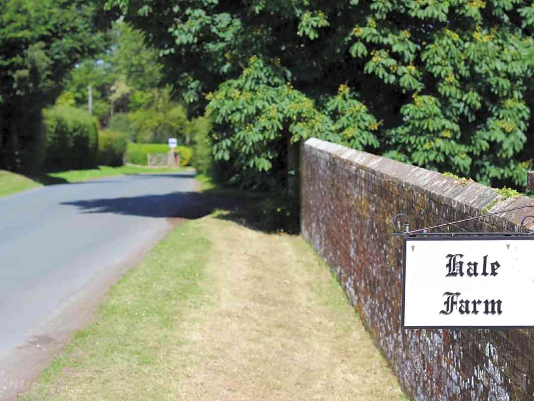 Hale Farm Campsite, Chiddingly, East Sussex - Updated 2026 prices ...