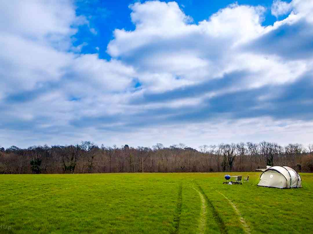 Netherfield Place Farm Camping, Netherfield, East Sussex - Updated 2026 ...