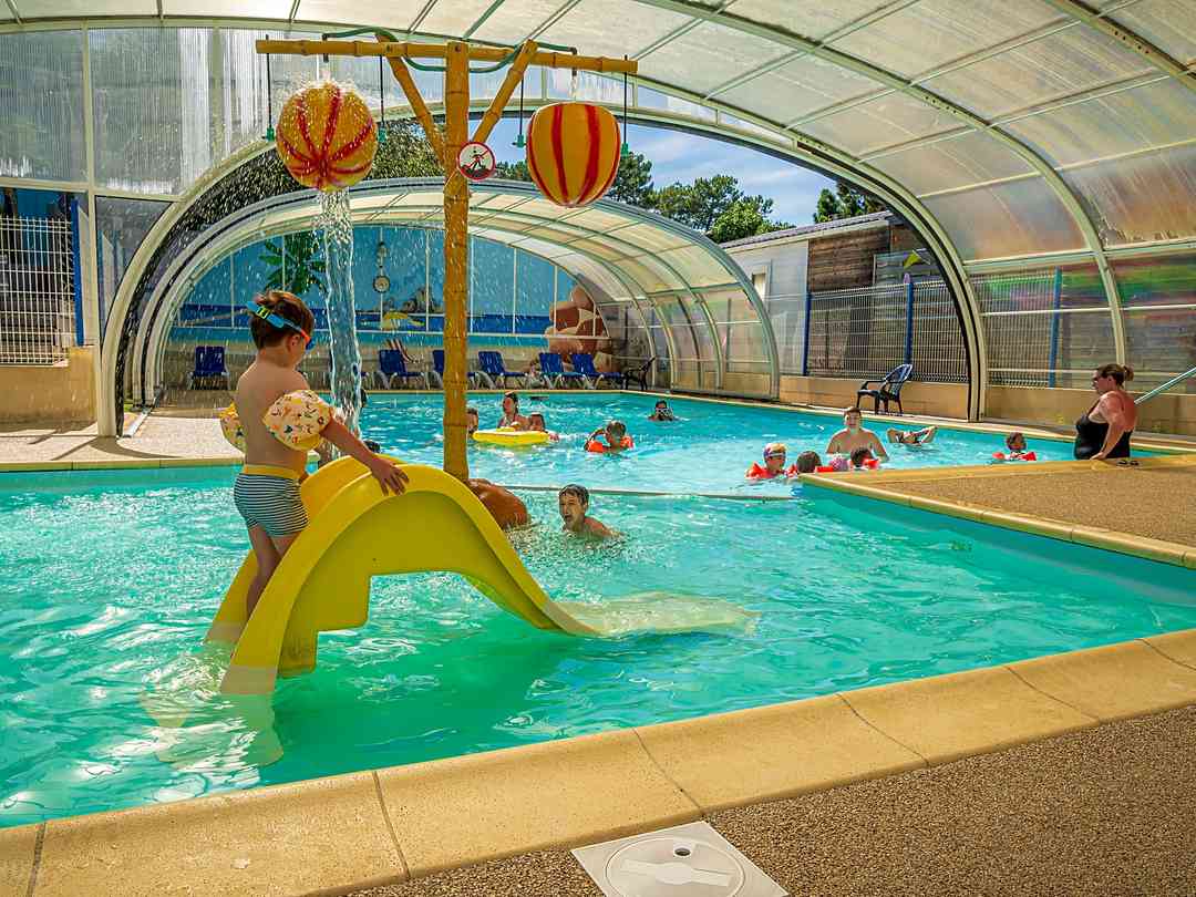 Camping Les Flots Bleus, La Faute-sur-Mer, Vendée - Tarifs 2026 mis à ...