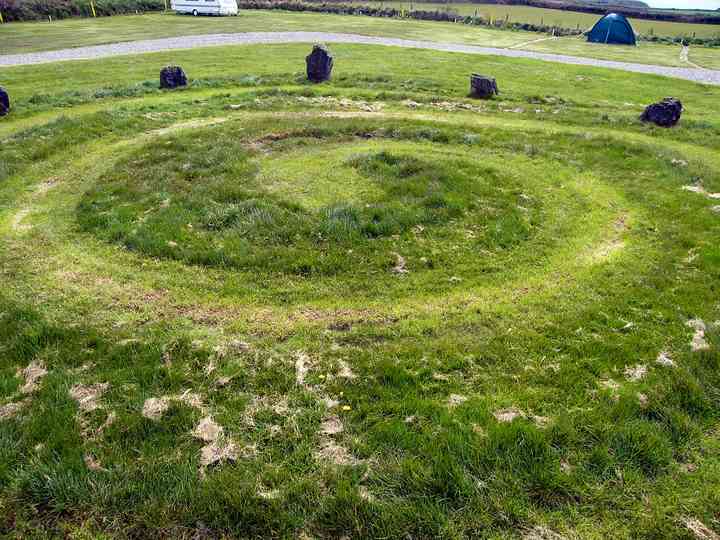 Pitton Cross Caravan and Camping Park, Swansea, Glamorgan | Pitchup.com