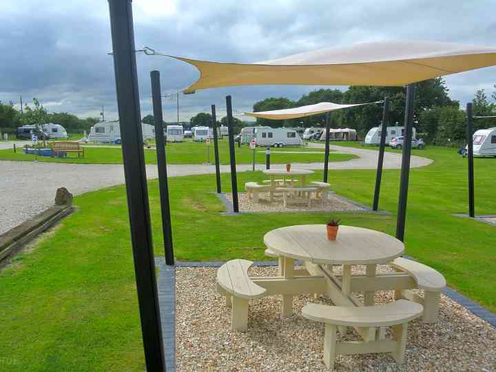 Wold's View Country Park, Caistor, Lincolnshire - Updated 2026 prices ...