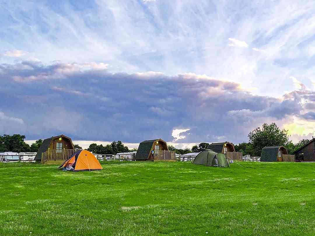 Campsites in London, Greater London from £10/nt - Pitchup