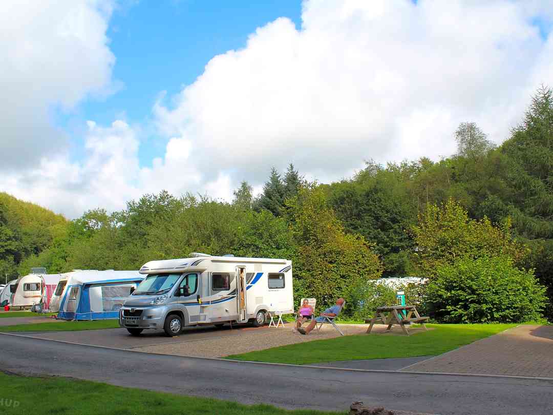 Motorhome Campsites in Devon 2024 from £12/nt | Pitchup.com