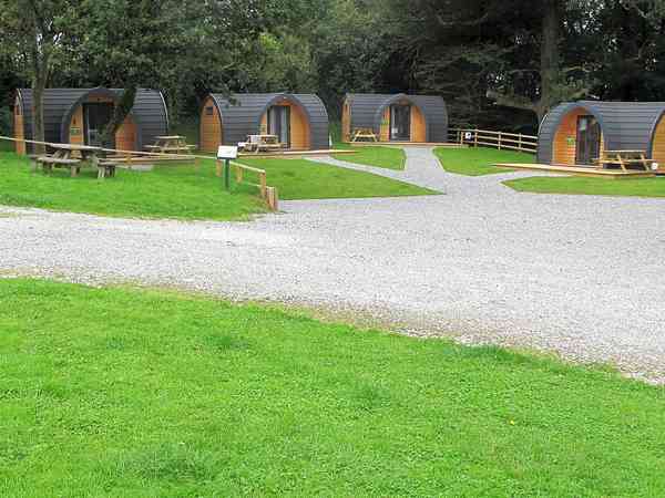 Castle Brake Holiday Park, Exeter | Pitchup.com