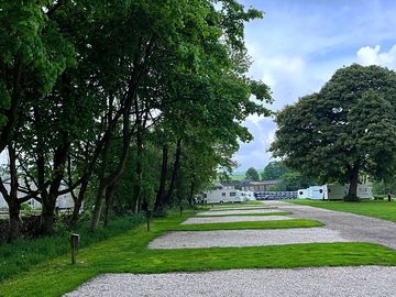 Haddon Grove Farm Campsite, Bakewell, Derbyshire - Updated 2025 prices ...