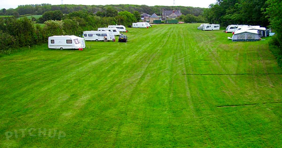 Tatton Farm Campsite, Weymouth | Pitchup.com
