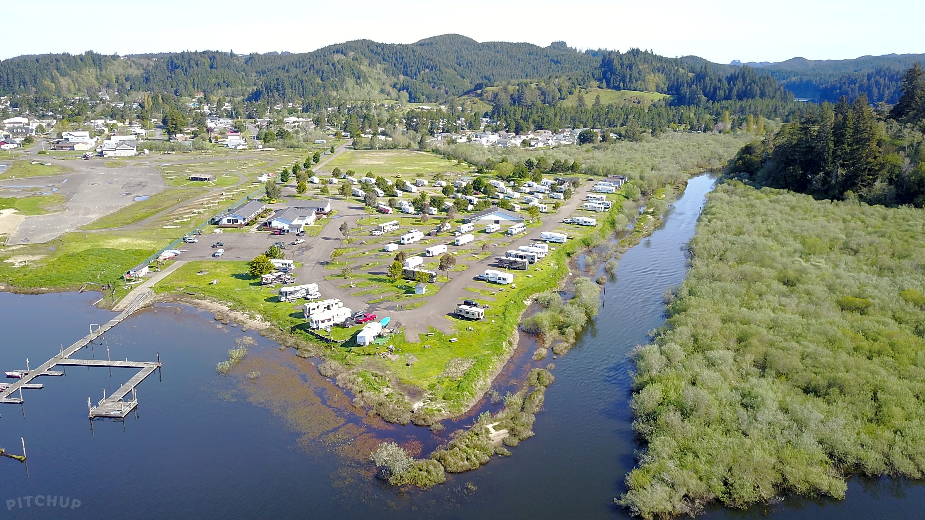 Osprey Point RV Resort, Lakeside - Pitchup®