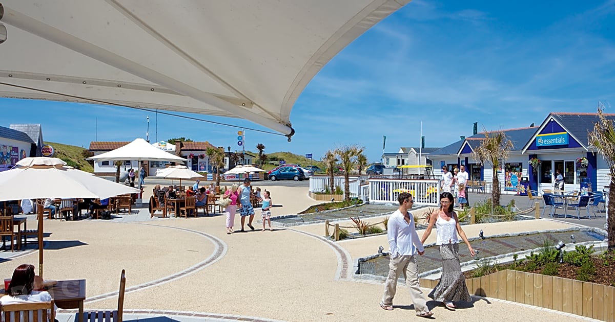 Perran Sands Holiday Park, Perranporth - Pitchup®