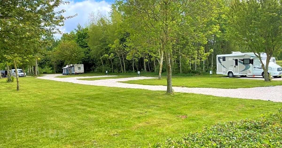 Wold View Fisheries and Leisure Park, Claxby - Updated 2024 prices ...