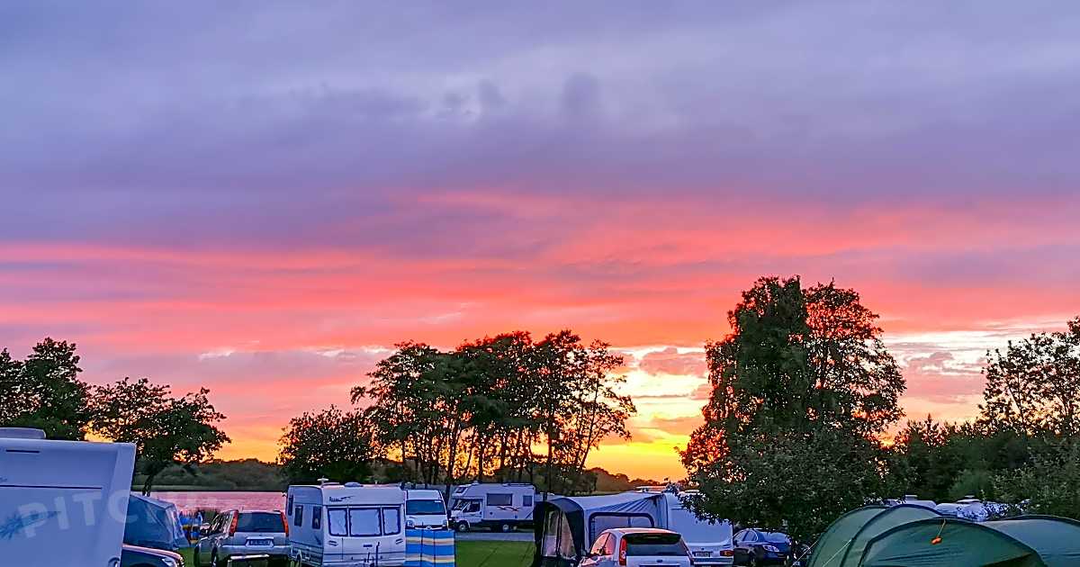 Lough Ree East Caravan and Camping, Athlone | Pitchup.com