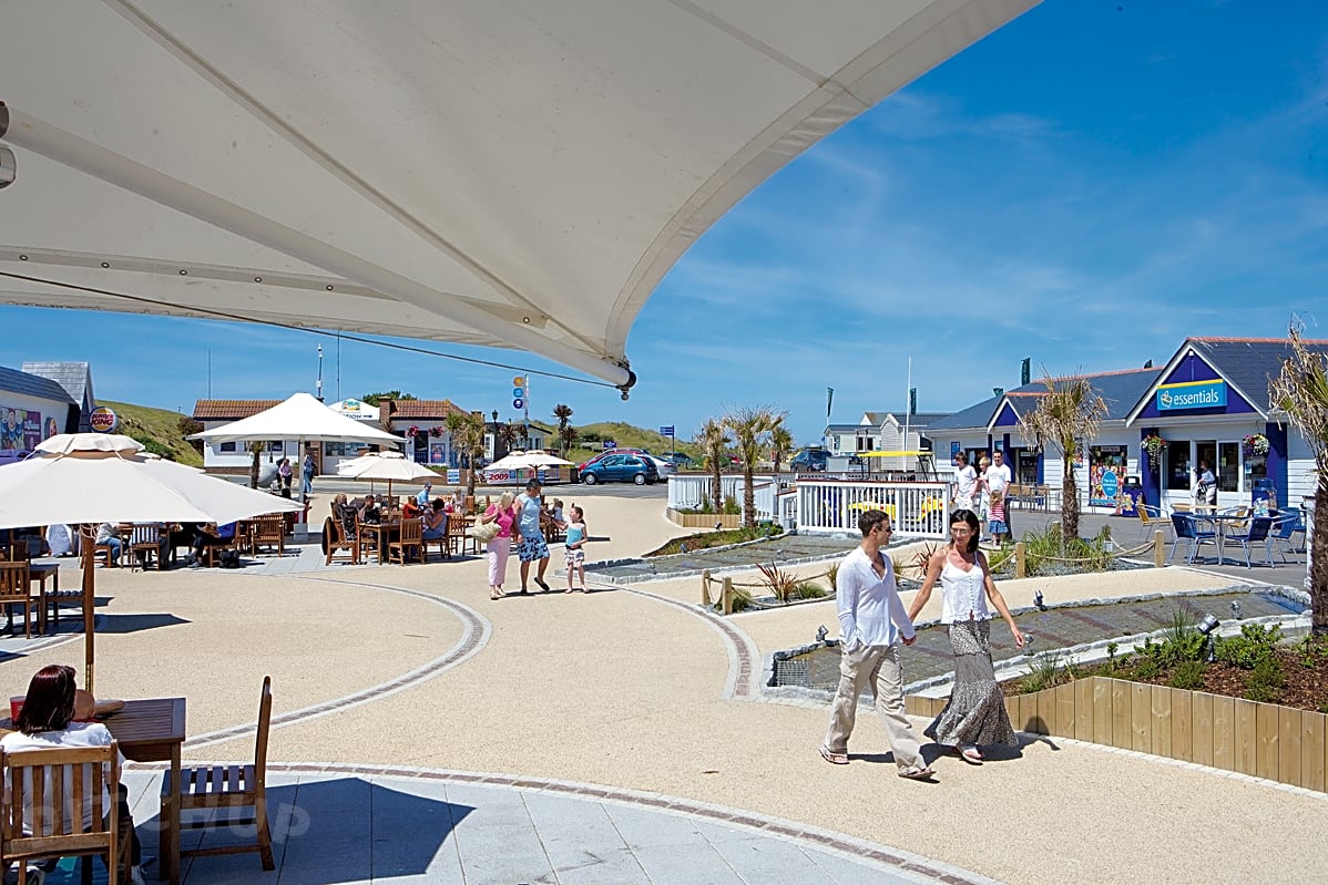 Perran Sands Holiday Park, Perranporth, Cornwall | Pitchup.com