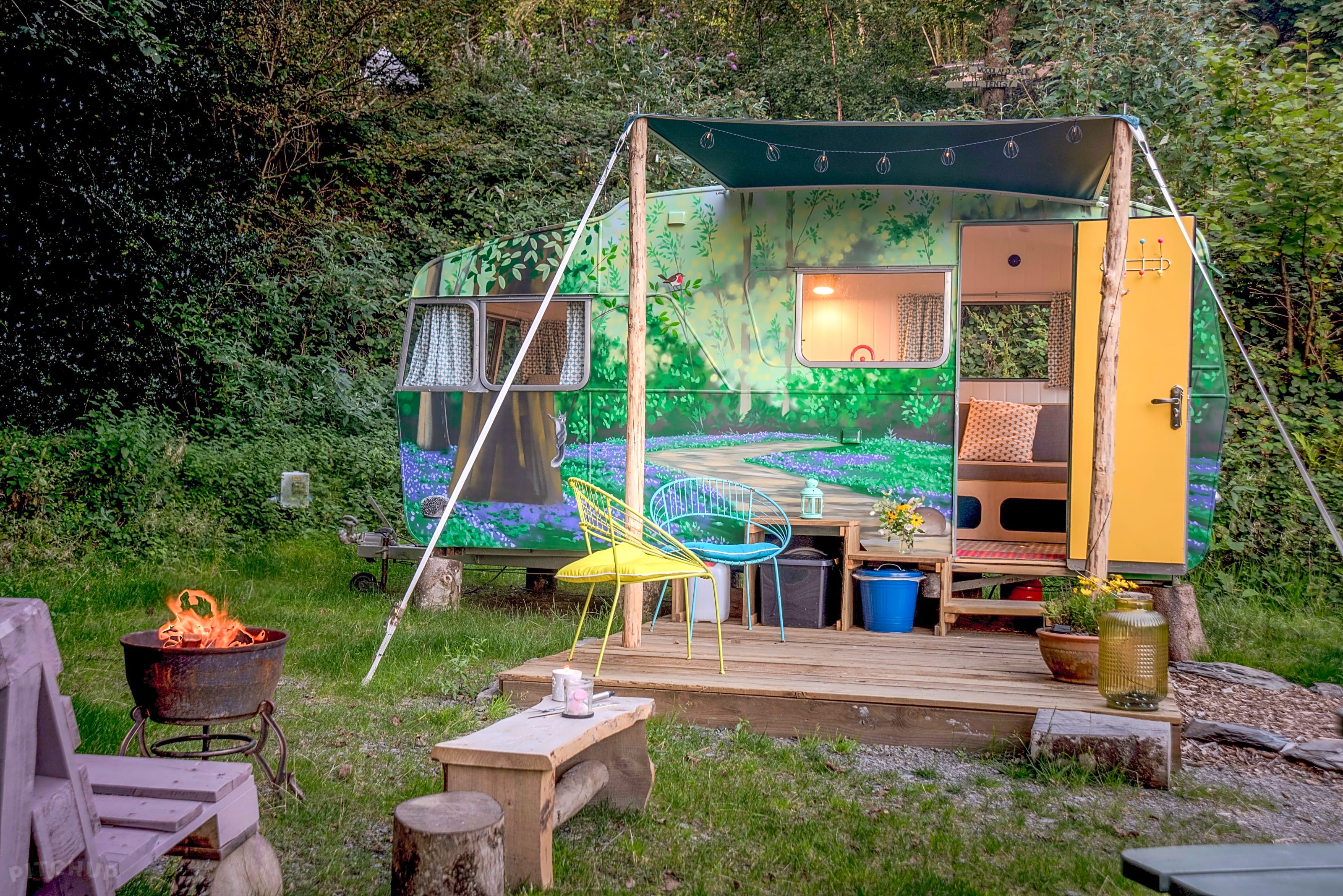 Nyth Robin, Aberdovey, Gwynedd - Updated 2025 prices | Pitchup.com