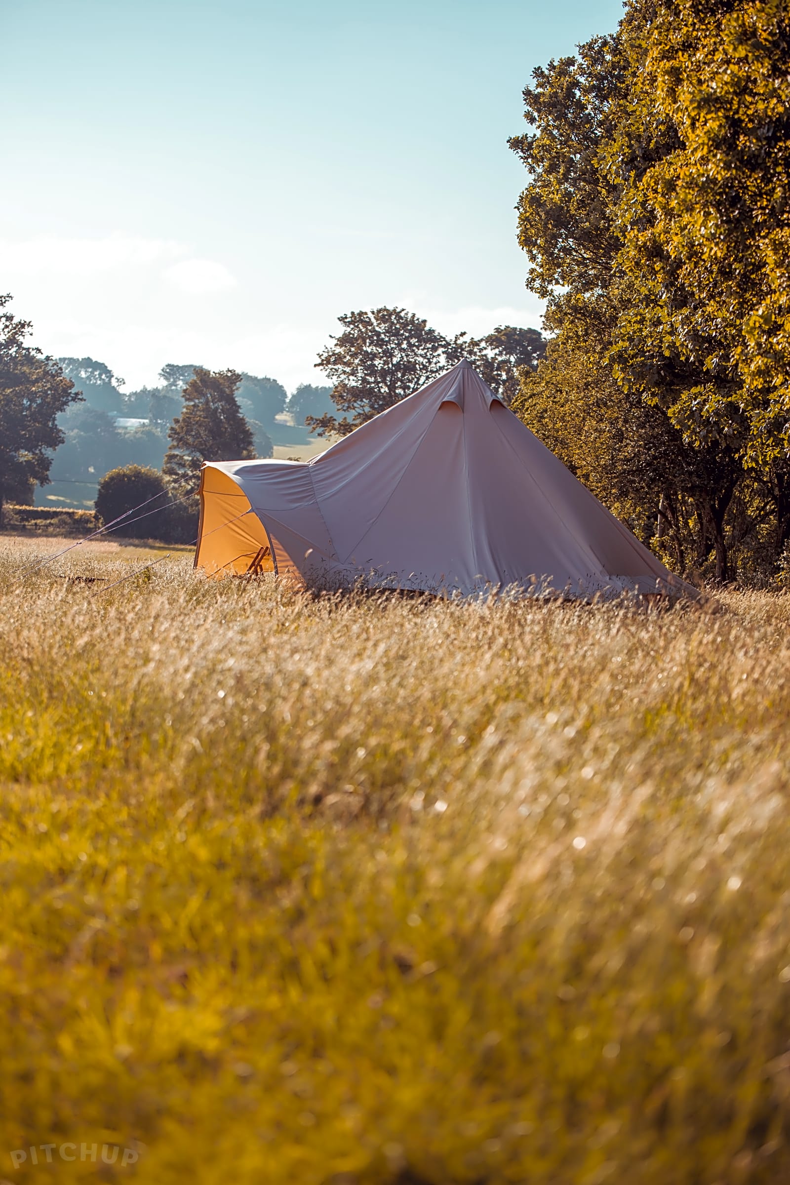 Embers Camping - Knowlton, Dover, Kent | Pitchup.com