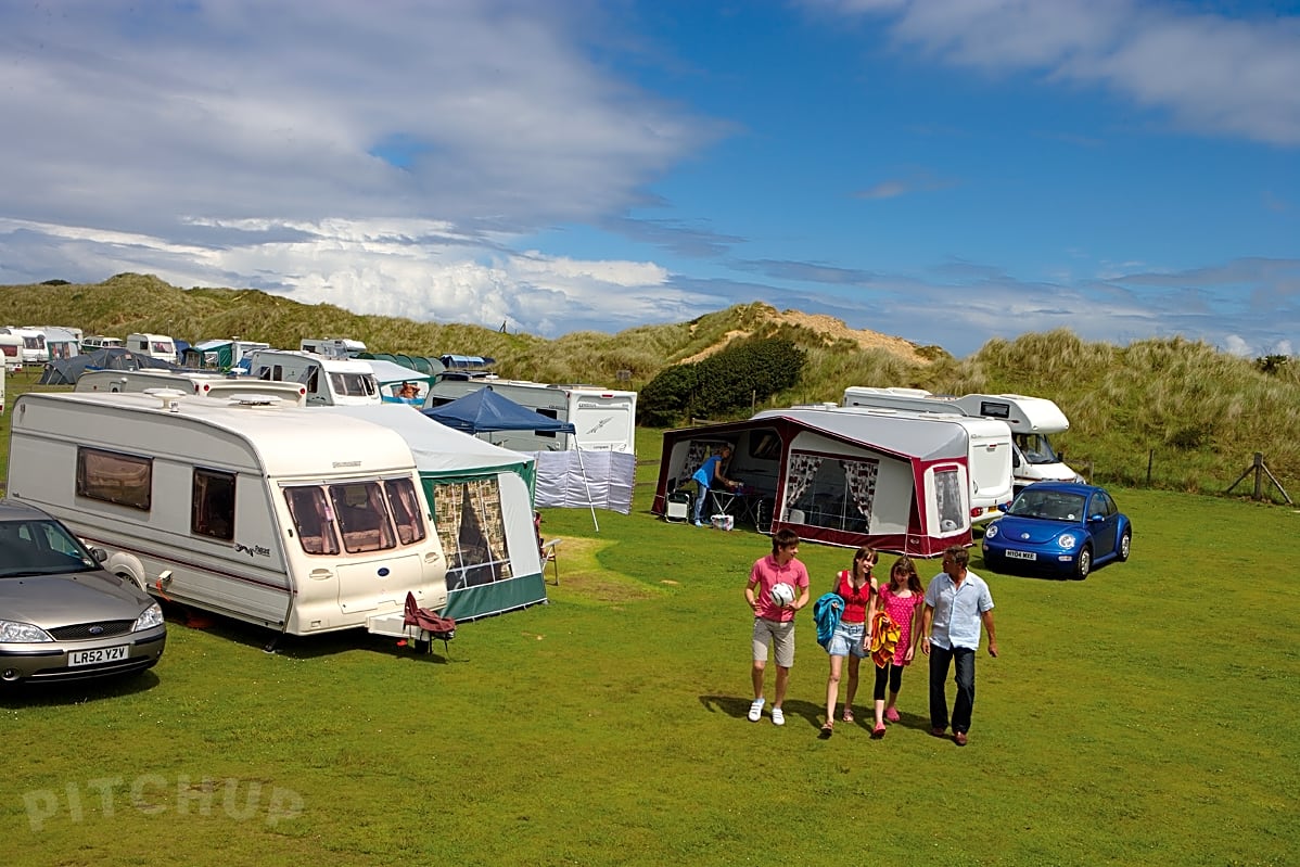 Perran Sands Holiday Park, Perranporth, Cornwall | Pitchup.com