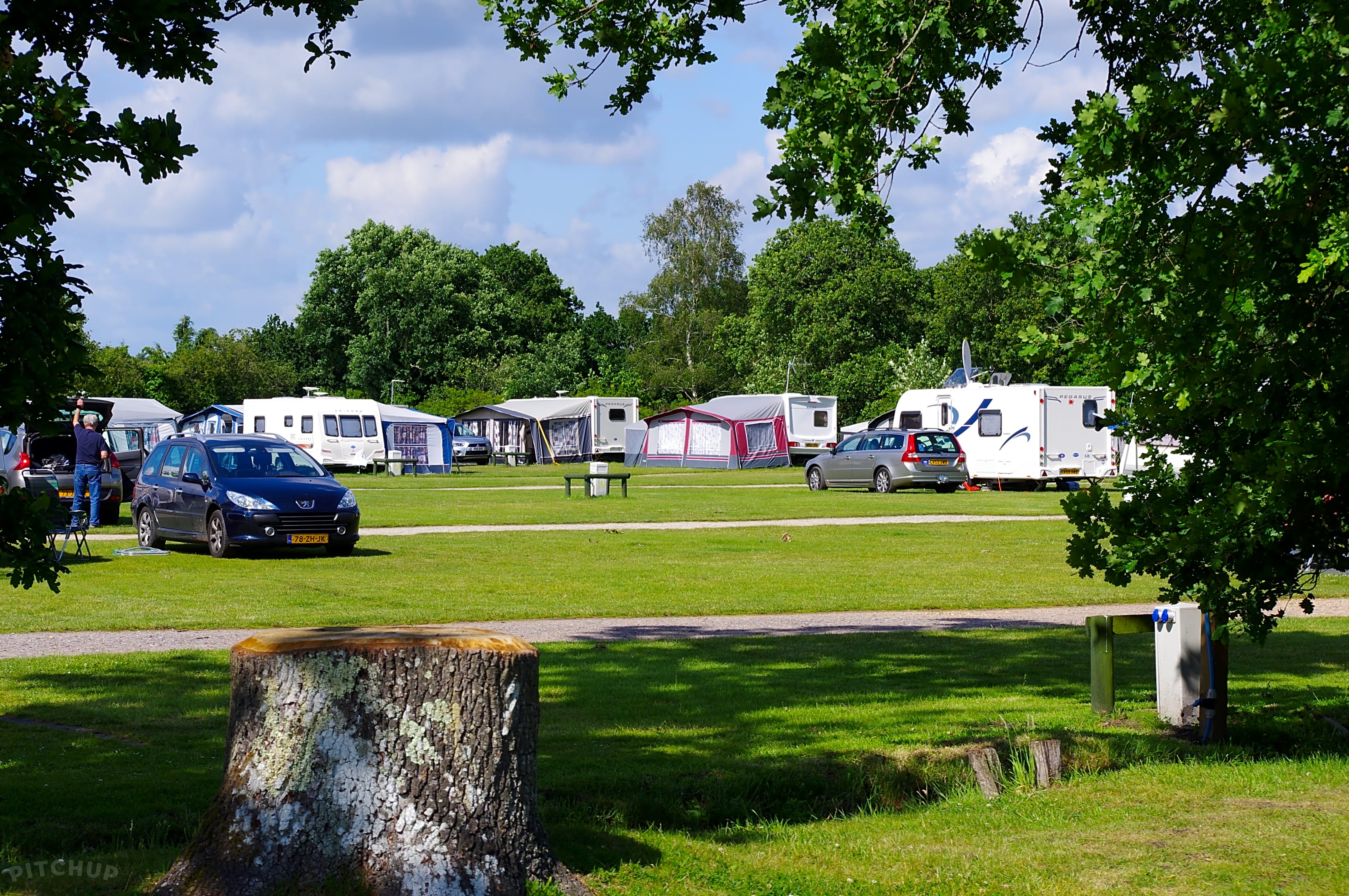 Shamba Holidays, Ringwood - Updated 2020 prices - Pitchup®