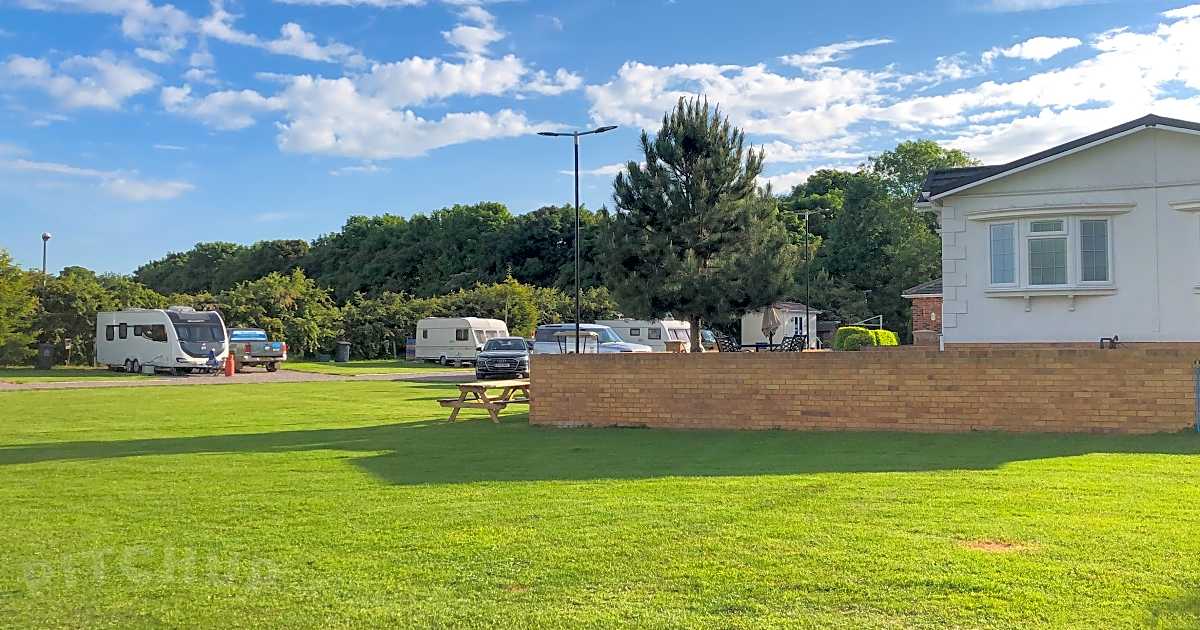 Sunnyview Touring Park, Doncaster | Pitchup.com