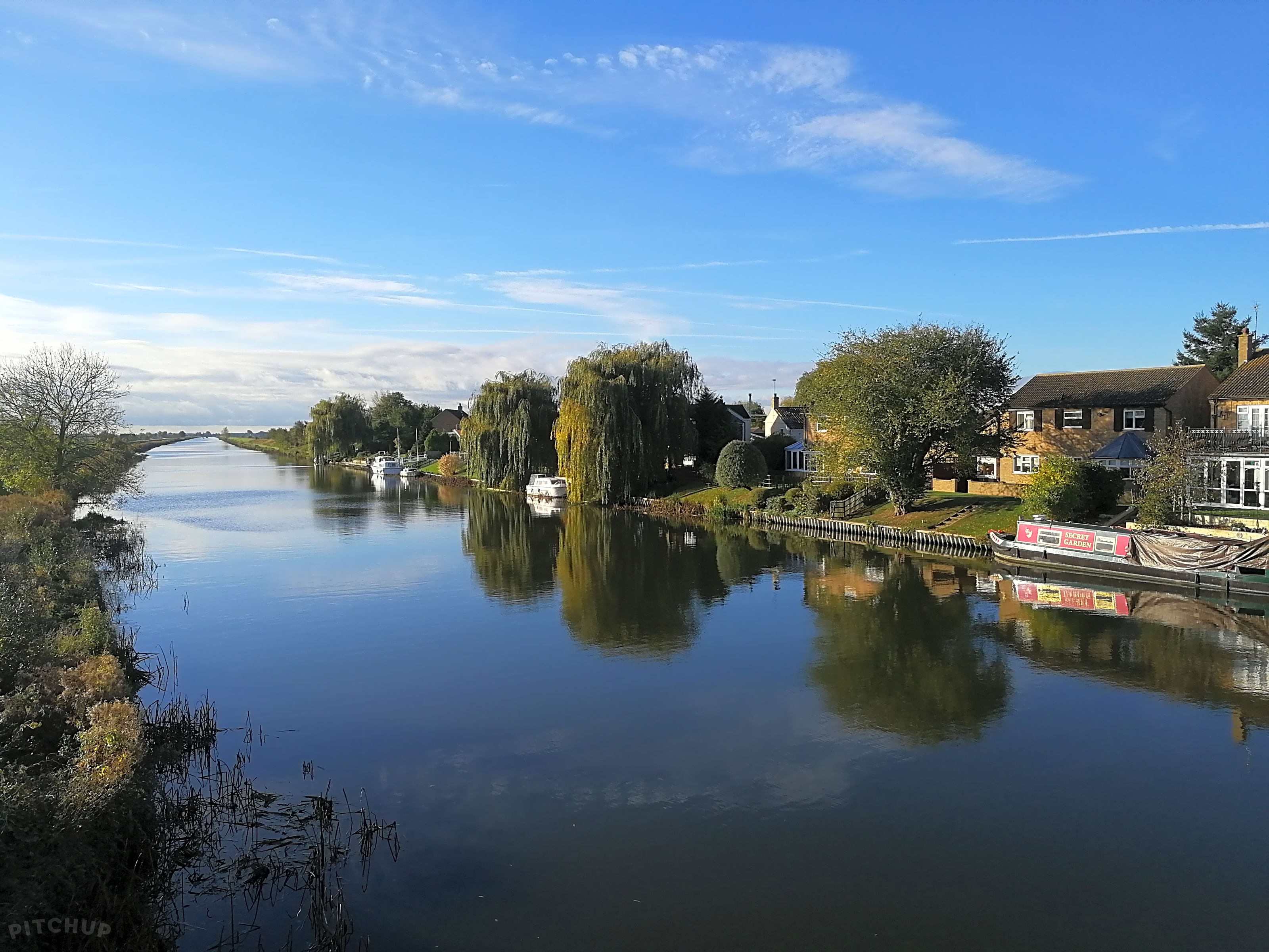 Riverside Caravan and Camping Park, Littleport - Pitchup®