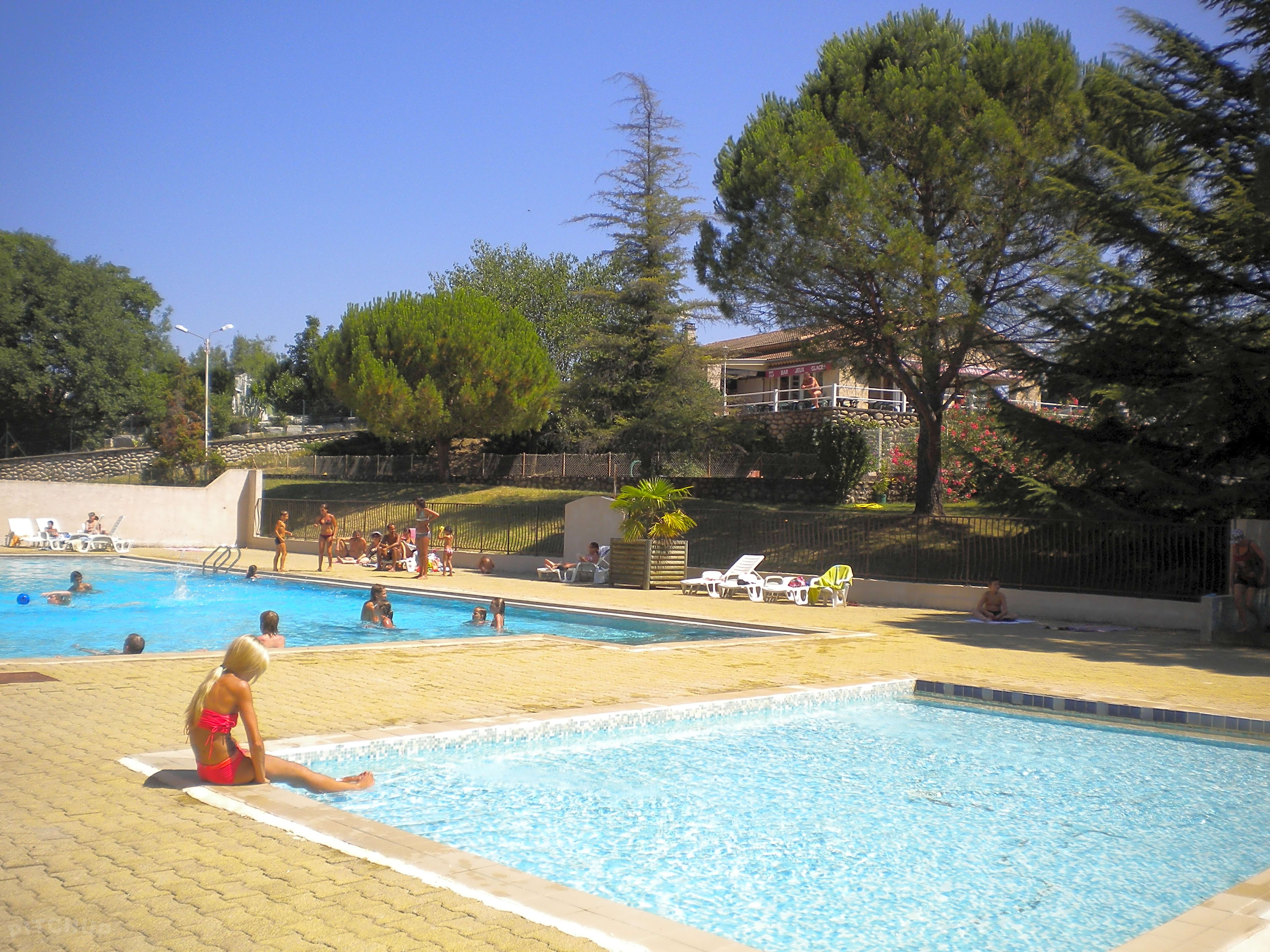 Camping Les Peupliers, Vogüé - Pitchup®