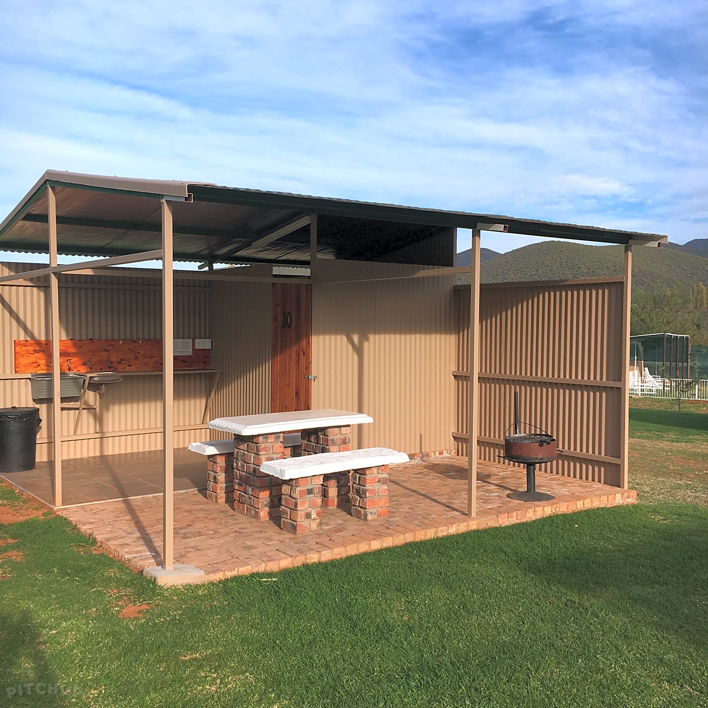 Oppi Dam Resort, Oudtshoorn - Updated 2020 prices - Pitchup®