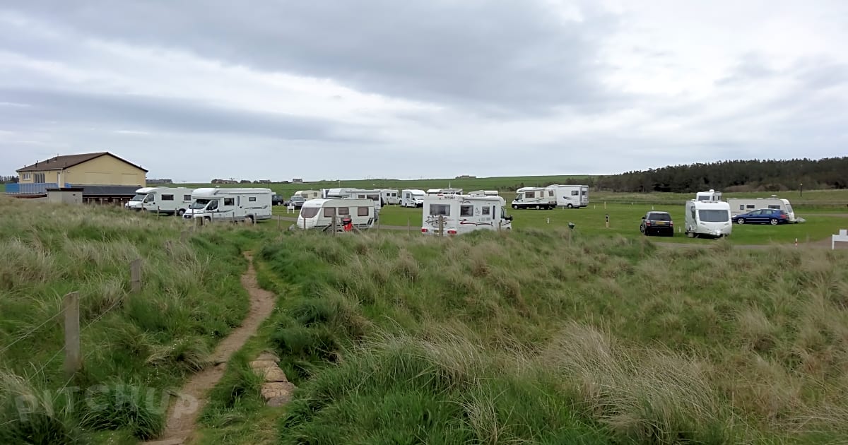 Dunnet Bay Caravan Club Site, Thurso - Pitchup®