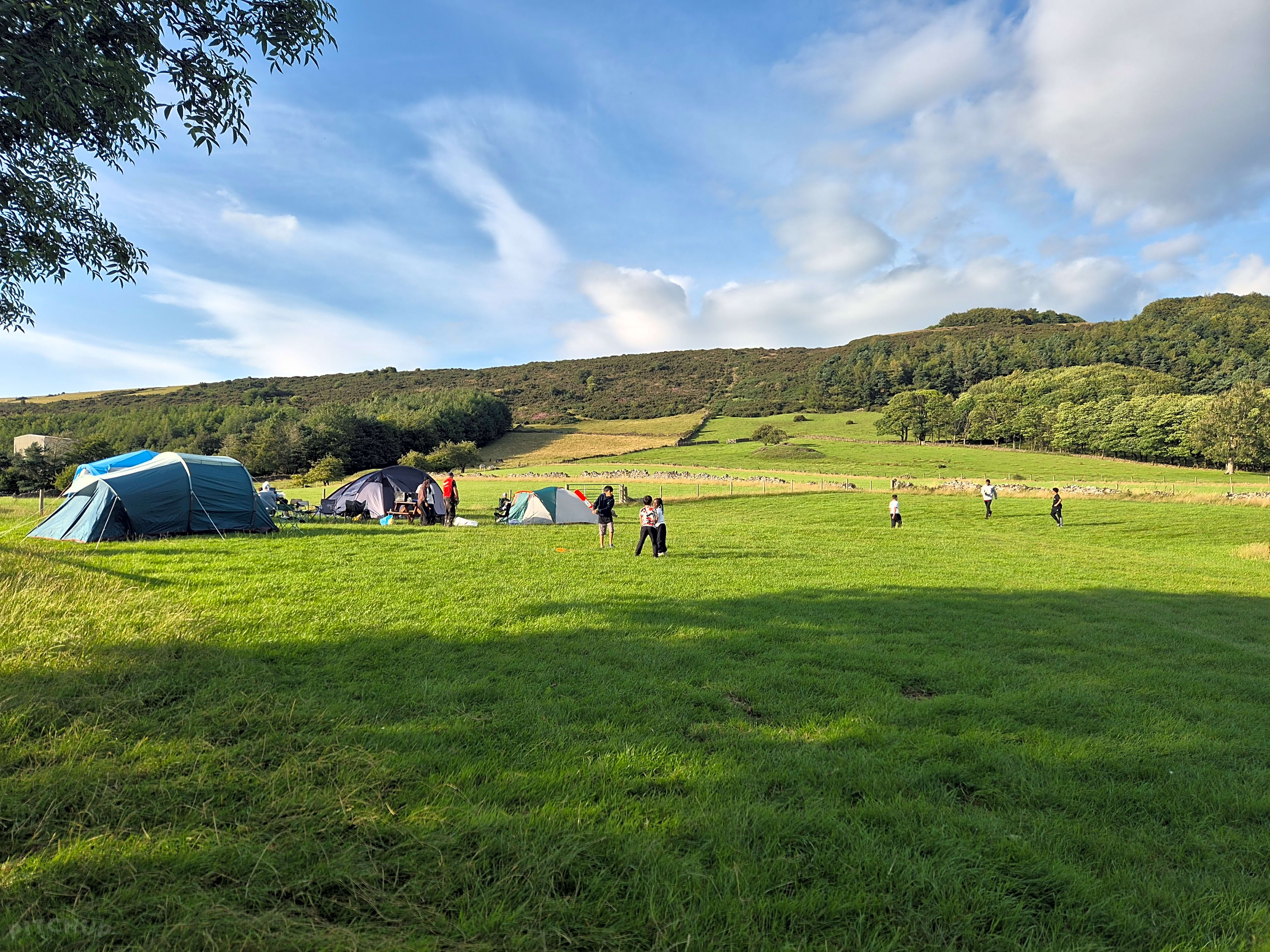 Campsites in Bamford, Derbyshire 2026 from £13/nt | Pitchup.com