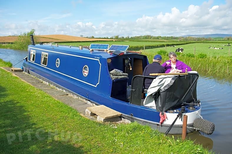 Greaves Farm, Garstang, Lancashire | Pitchup.com