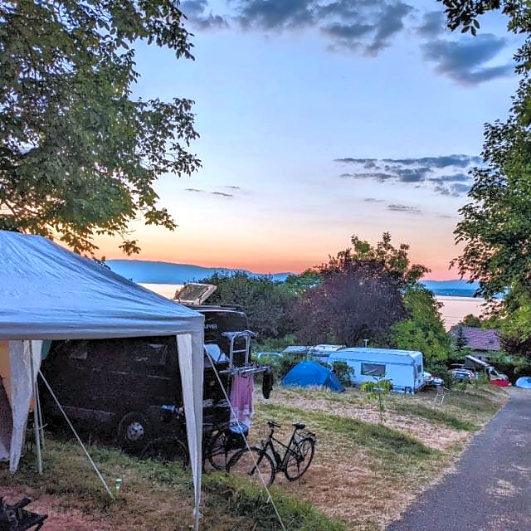 Camping Le Rys, Lugrin, Haute-Savoie - Updated 2026 prices | Pitchup.com