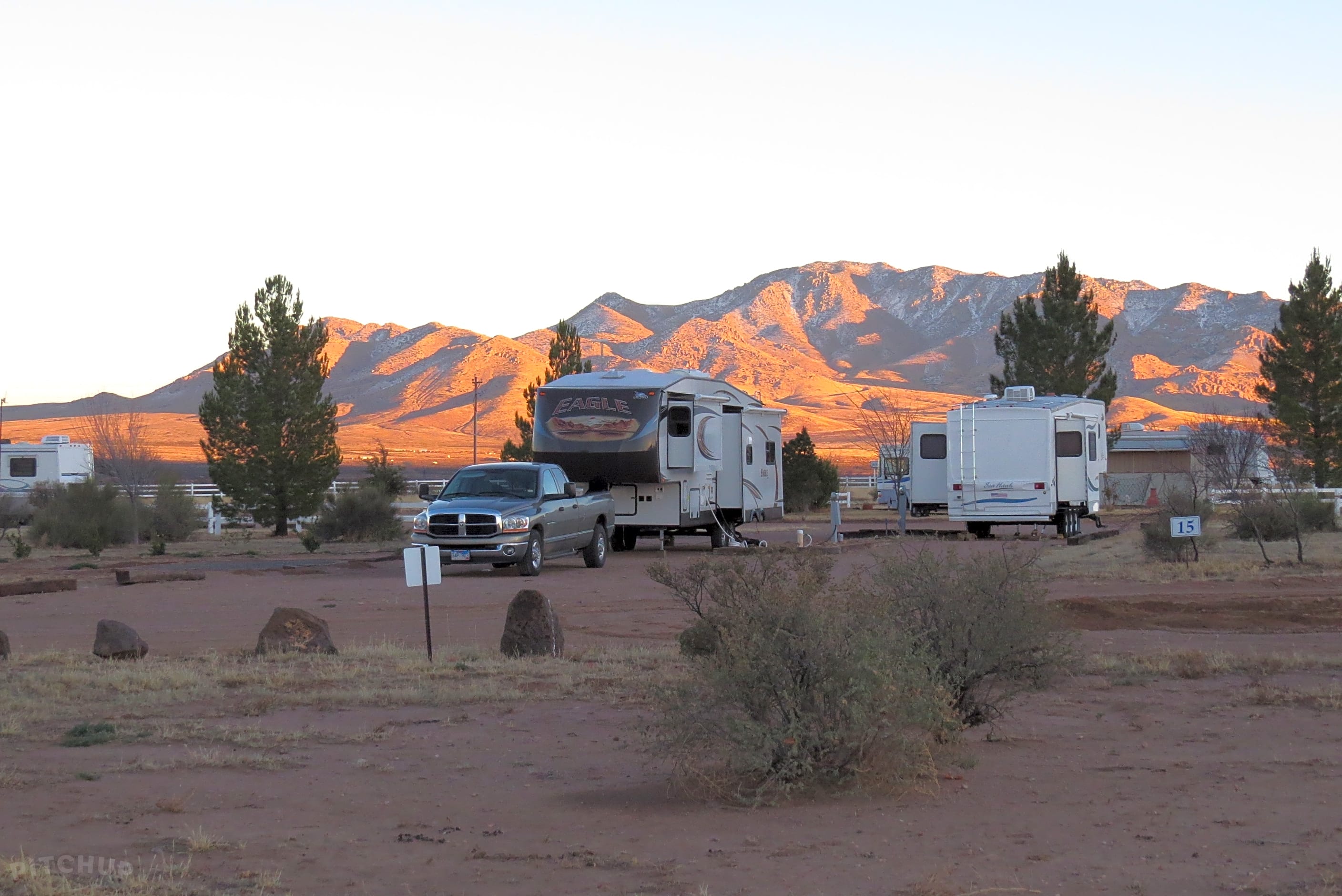 Rusty's RV Ranch, Rodeo - Pitchup®