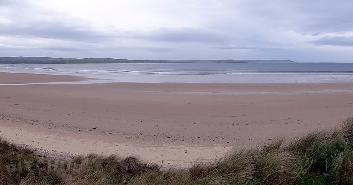Dunnet Bay Caravan Club Site, Thurso - Pitchup®