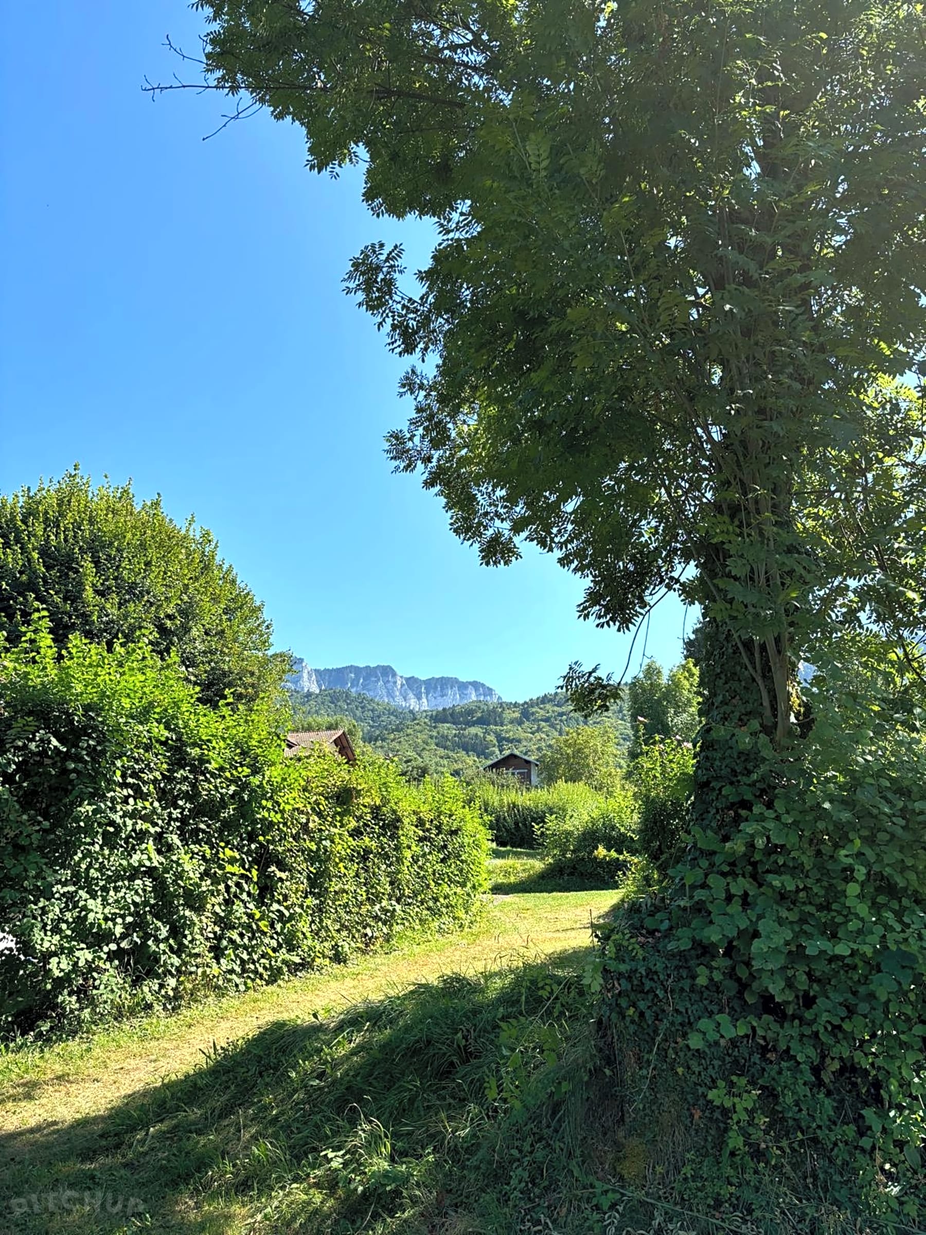 Camping Le Rys, Lugrin, Haute-Savoie - Updated 2026 prices | Pitchup.com