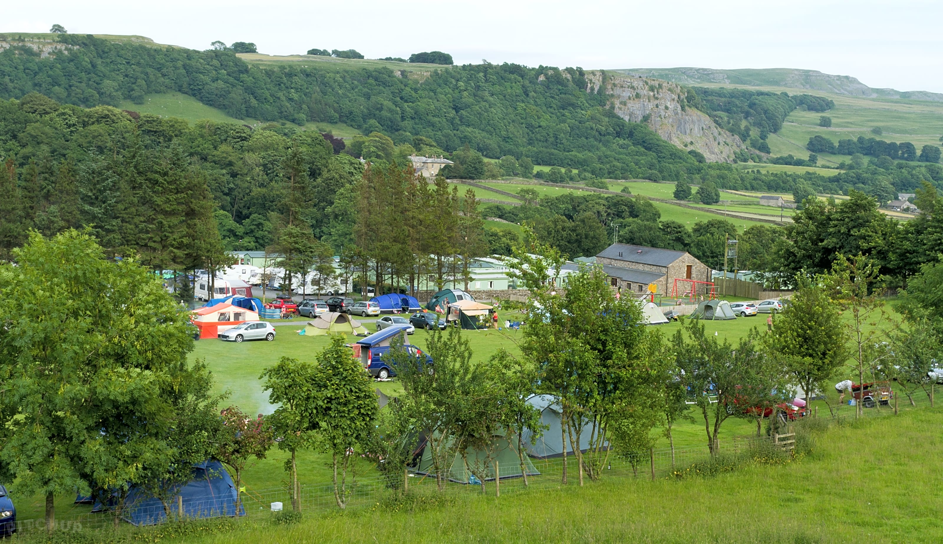 Knight Stainforth Caravan and Camping Park, Settle, North Yorkshire ...
