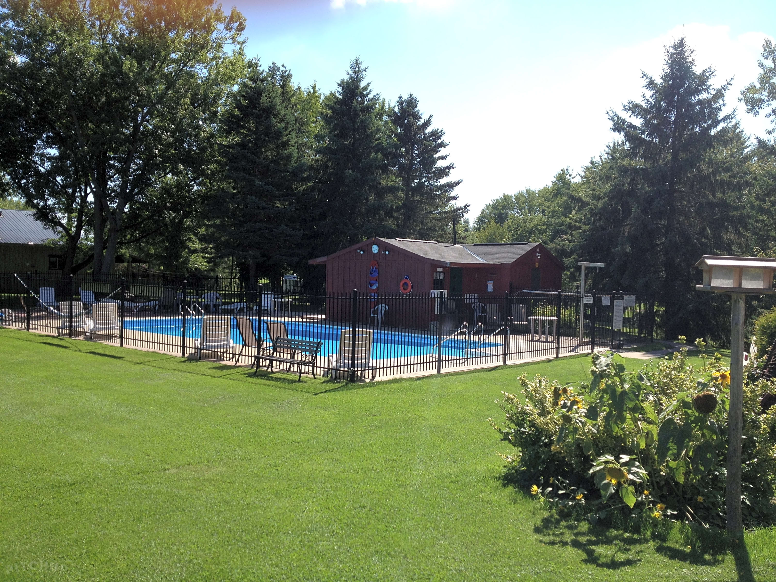 Nicolston Dam Campground and RV Park, Alliston, Simcoe | Pitchup.com