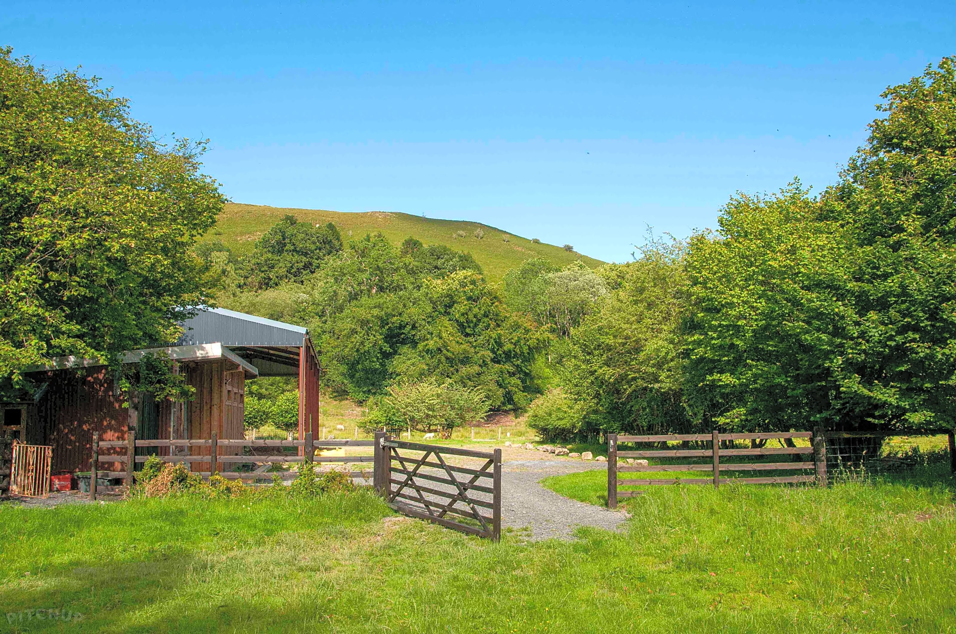 Camp Plas, Dolanog, Powys | Pitchup.com
