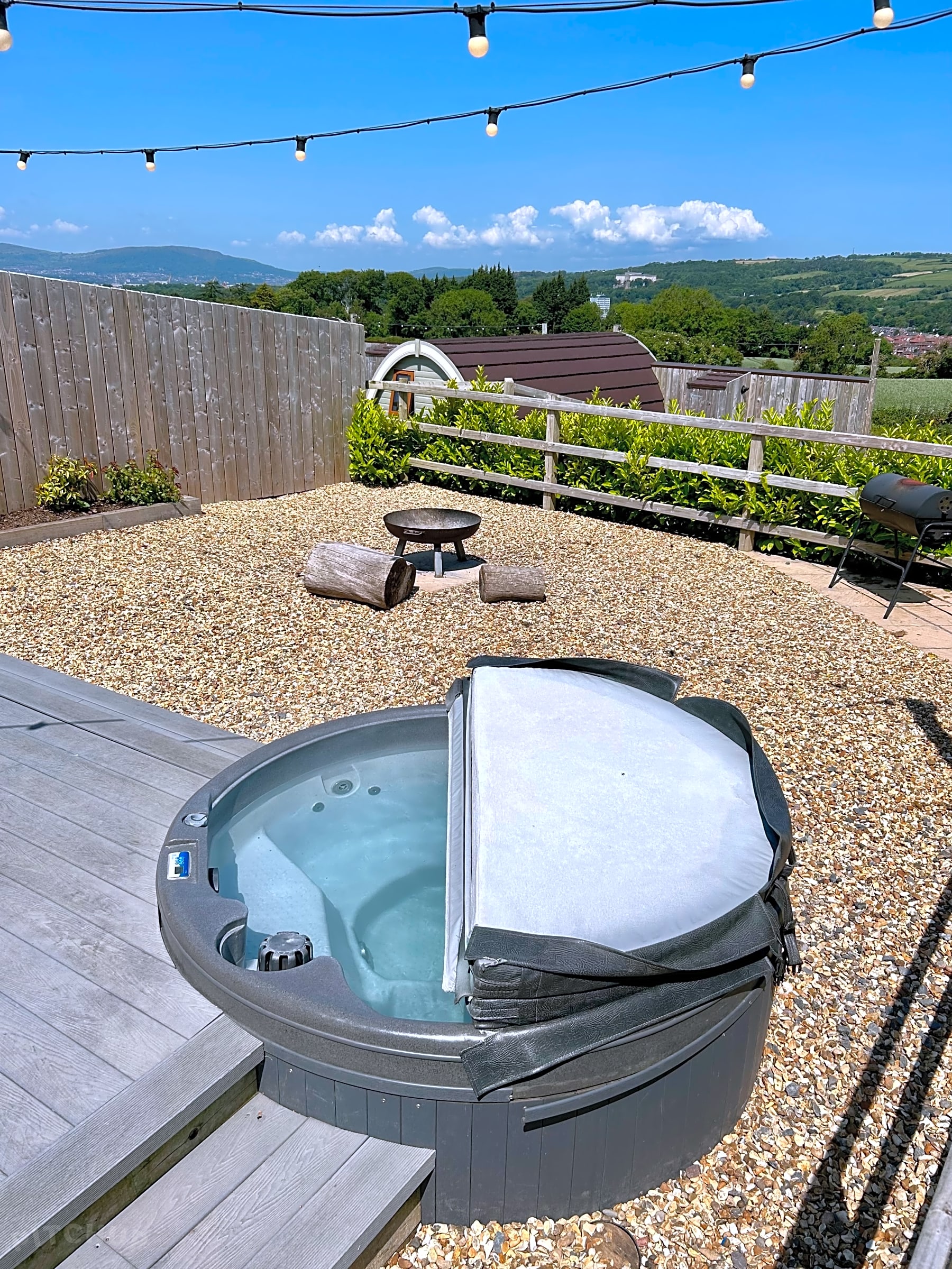 The Pods at Streamvale, Belfast, Co. Down | Pitchup.com