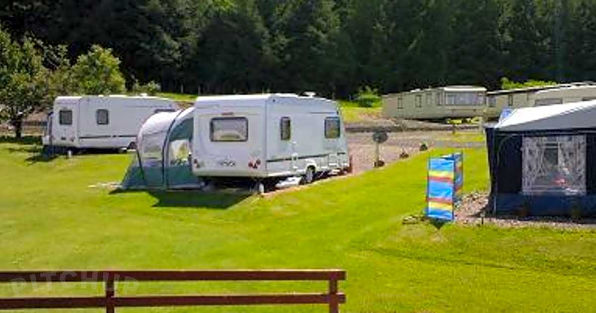 Mount View Caravan Park, Abington | Pitchup.com