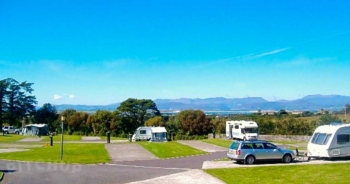 Glenross Caravan and Camping Park, Ring Of Kerry | Pitchup.com