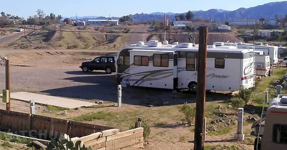 Route 66 Golden Shores RV Park, Topock - Pitchup®