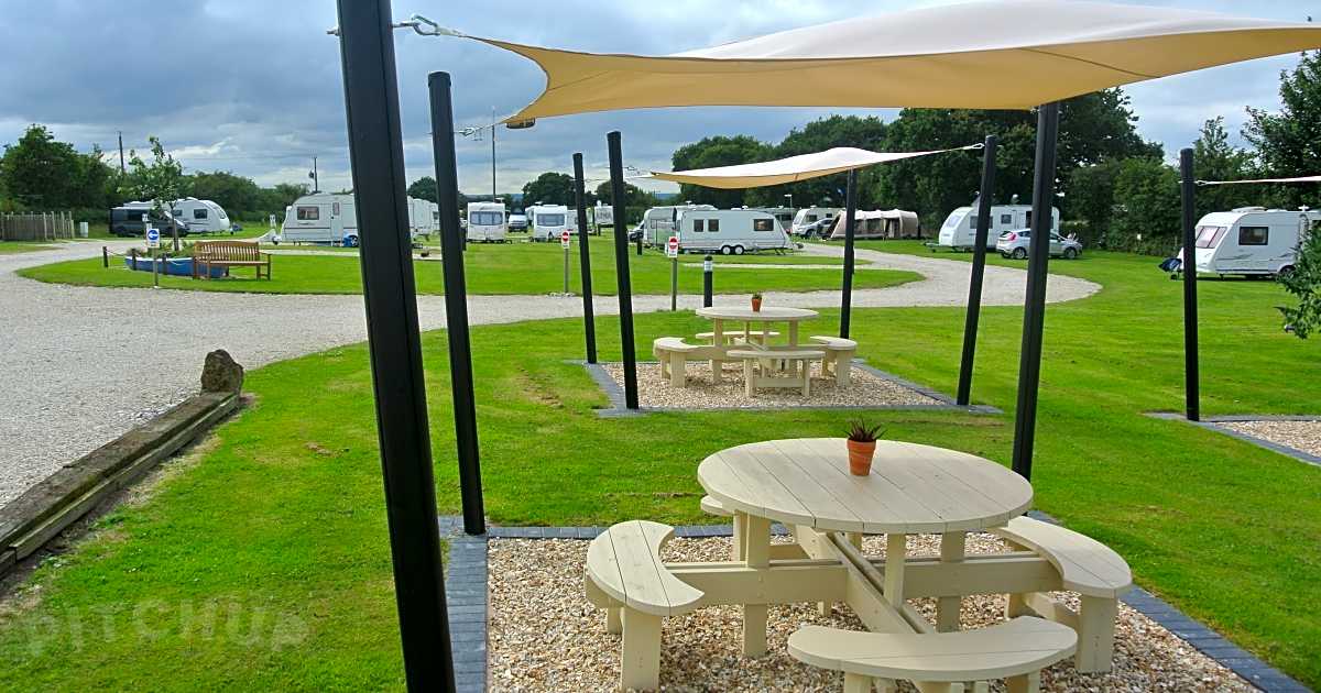 Wold's View Country Park, Caistor - Updated 2024 prices | Pitchup.com