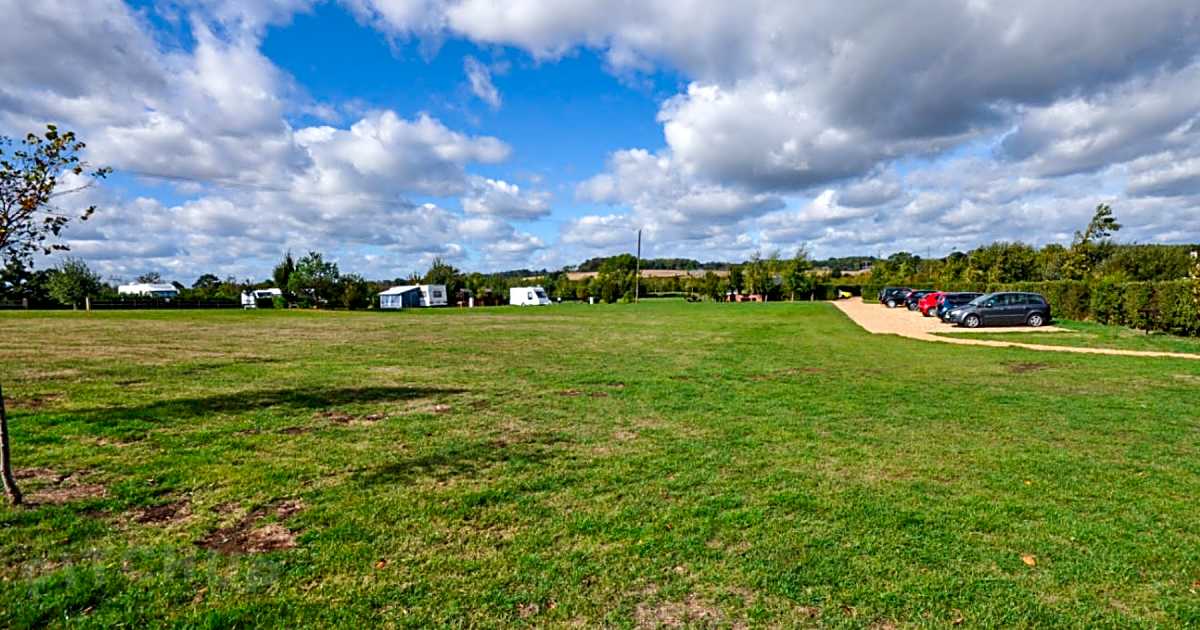 Grove Lock Caravan Park, Leighton Buzzard - Updated 2024 prices ...