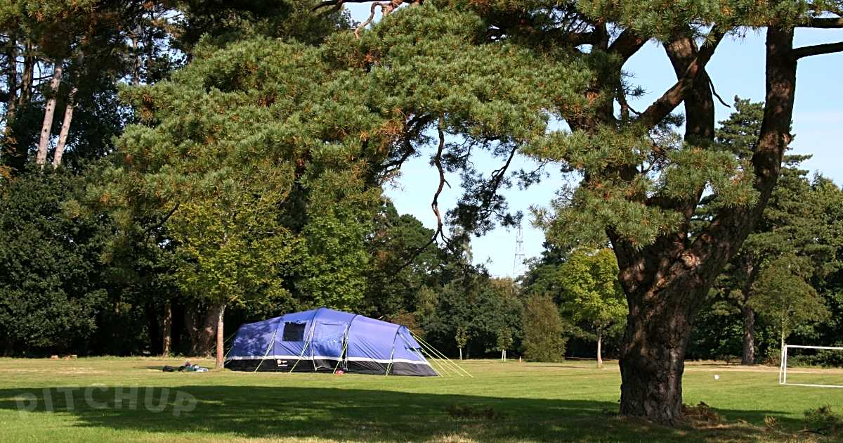 YMCA Fairthorne Manor Family Park and Campsite, Southampton - Pitchup®