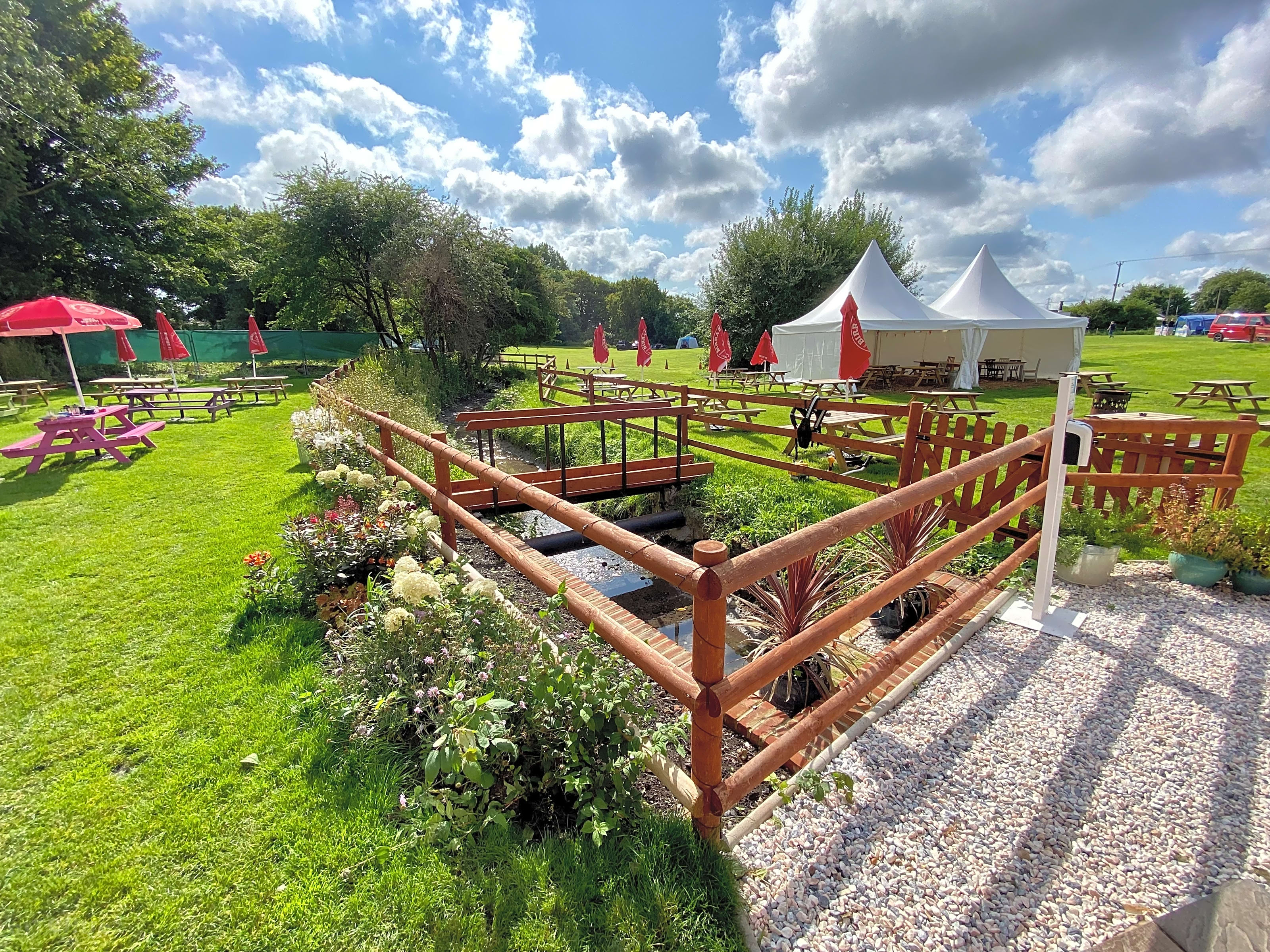 The Crown Inn, Devizes, Wiltshire | Pitchup.com