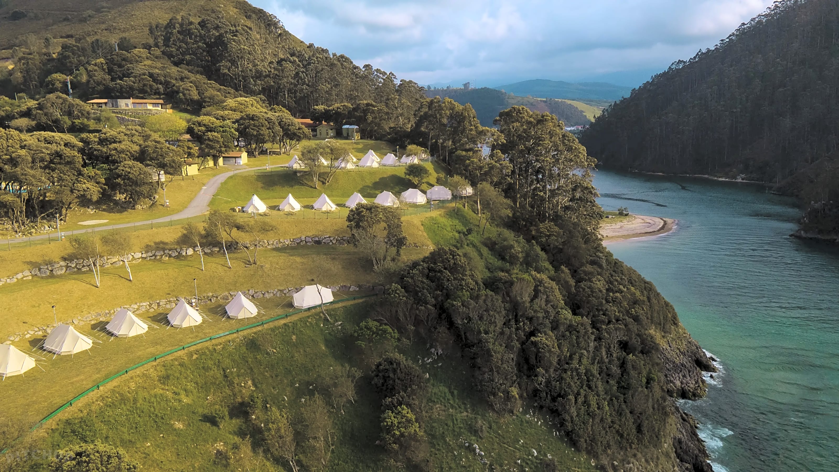 Kampaoh Las Arenas, Pechón, Cantabria | Pitchup.com