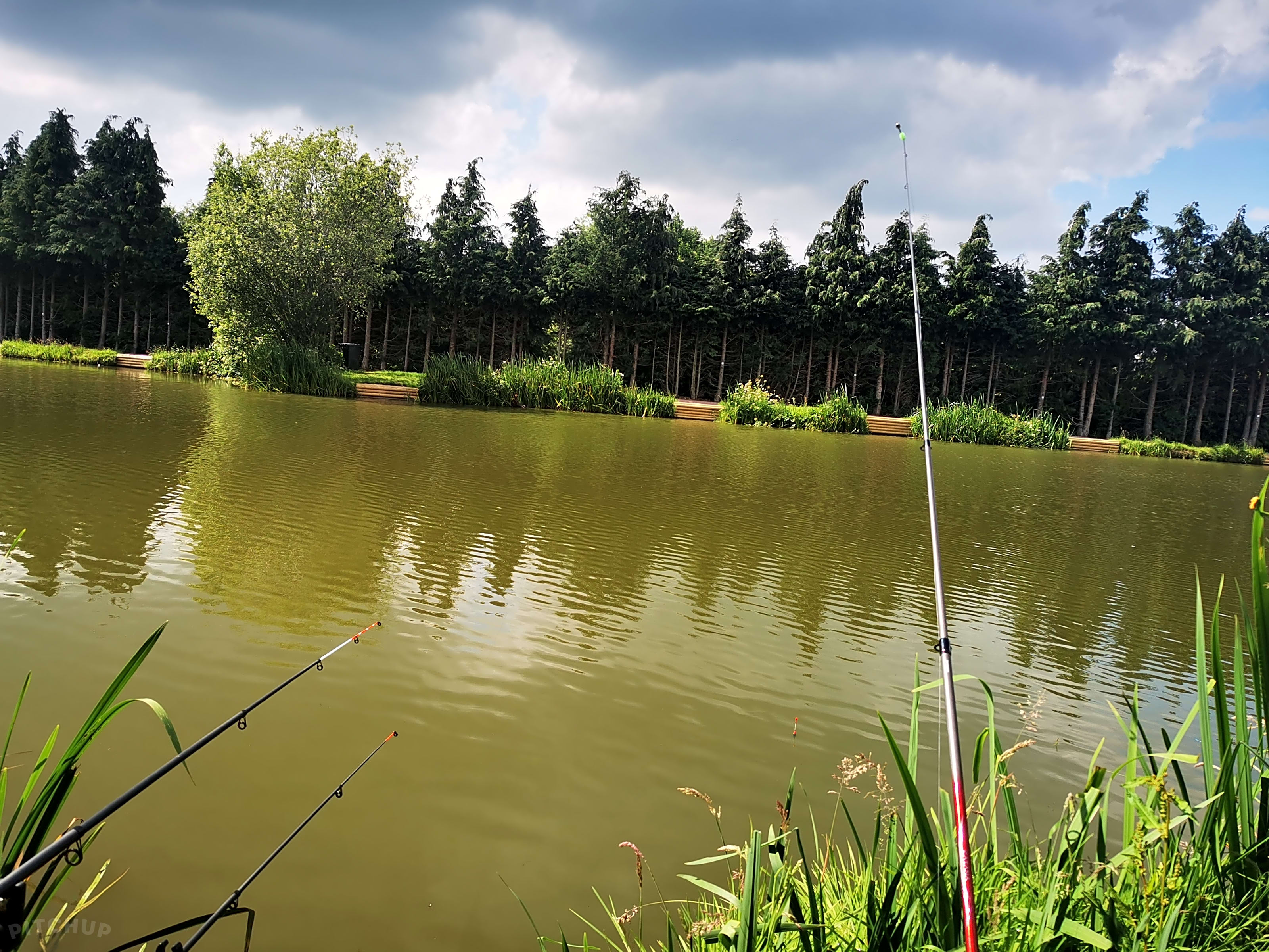 Spring Lea Park, Lea Cross, Shropshire | Pitchup.com