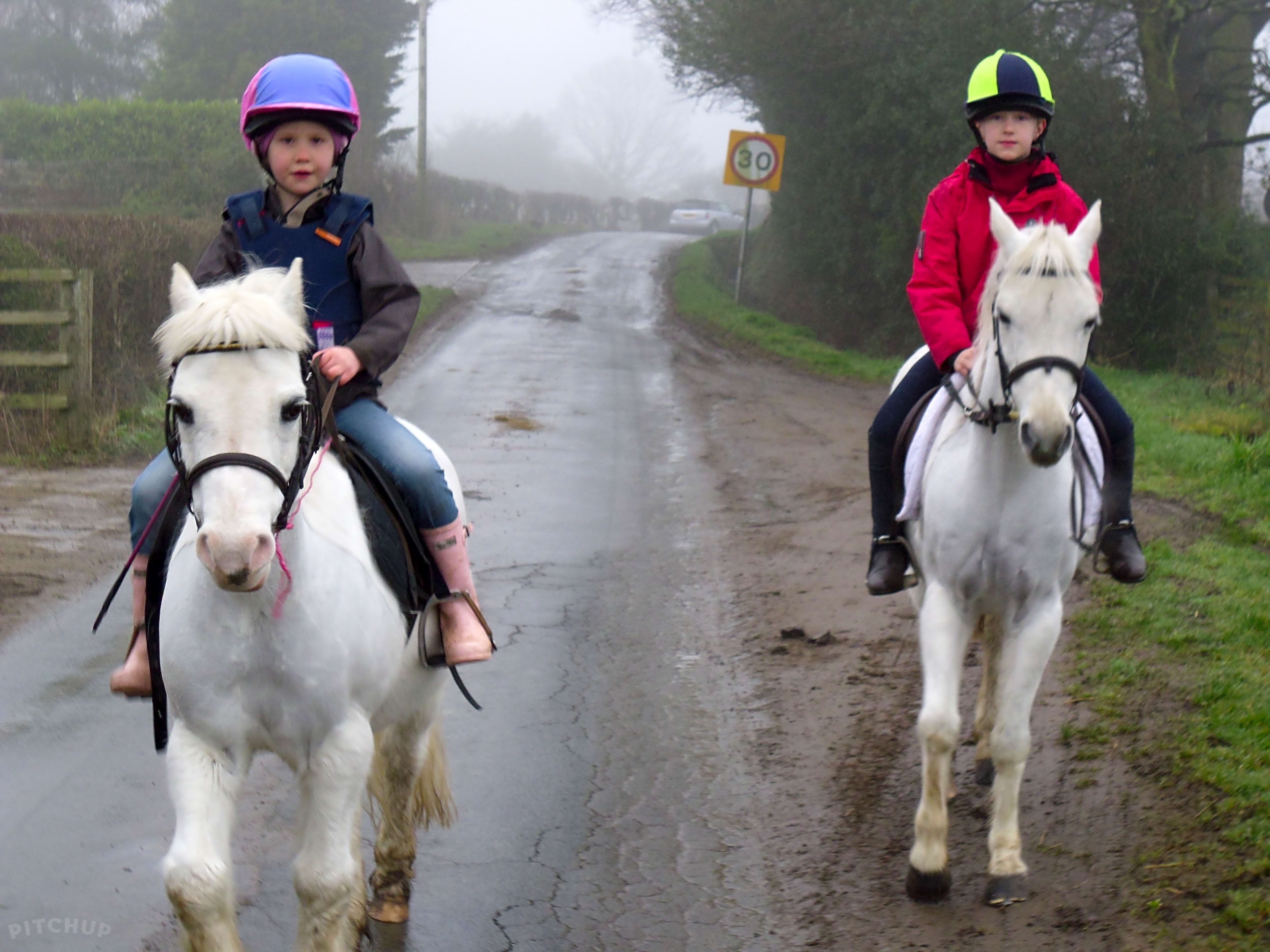 Chequers Inn, Harrogate, North Yorkshire | Pitchup.com