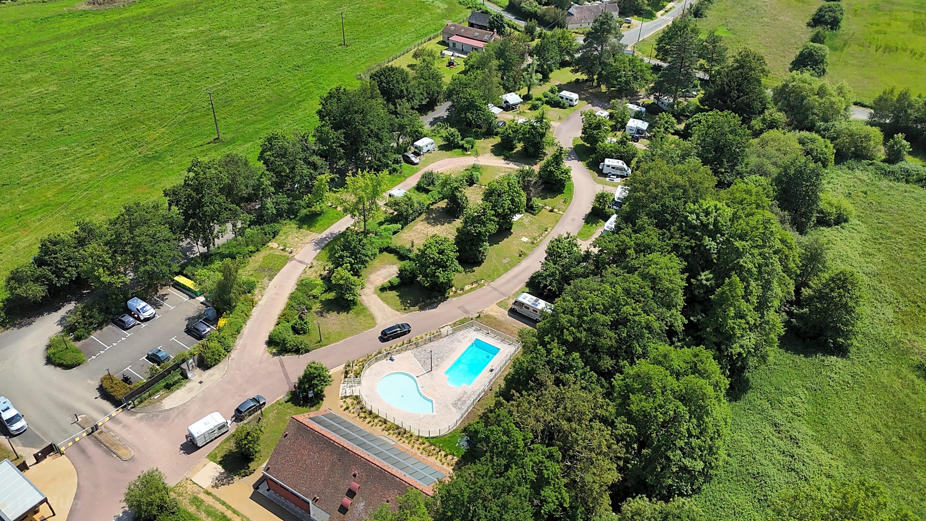 Campsites in Le Mans, Sarthe, France 2026 from £14/nt | Pitchup.com
