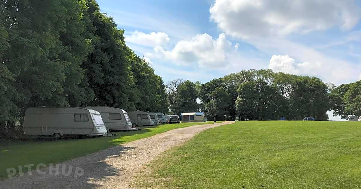 Haddon Grove Farm Campsite, Bakewell - Updated 2024 prices | Pitchup.com