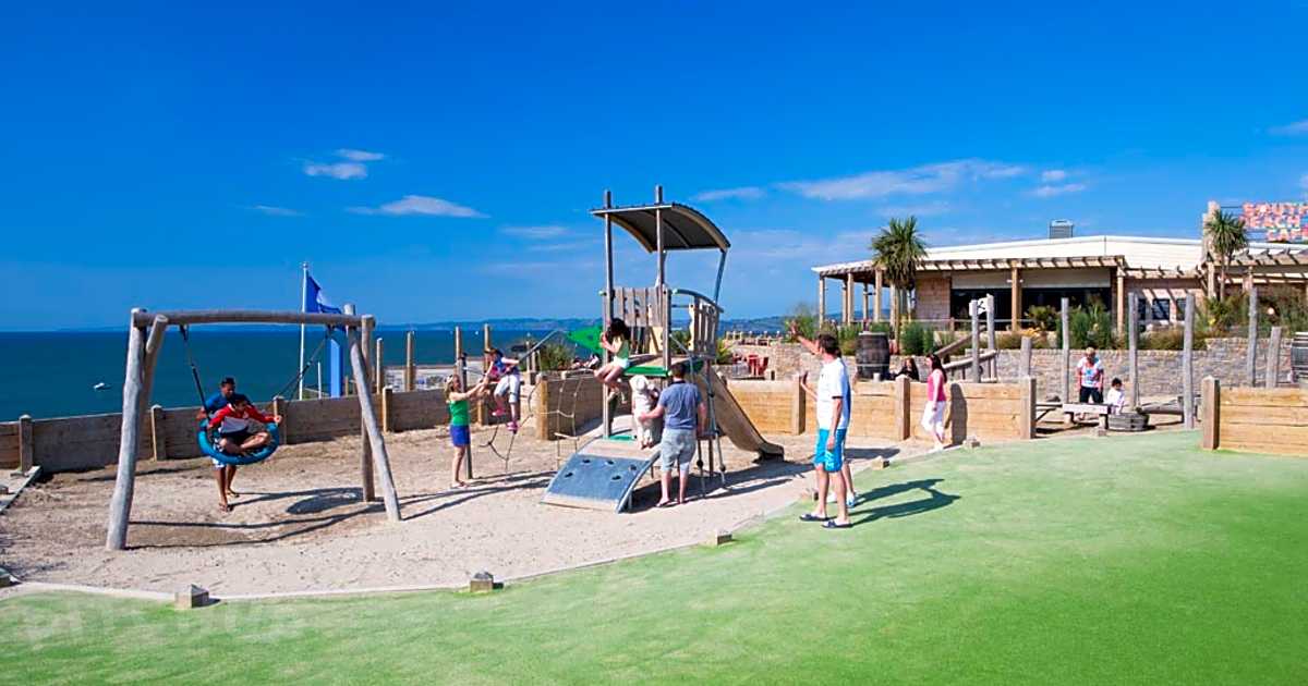 Devon Cliffs Holiday Centre, Exmouth | Pitchup.com