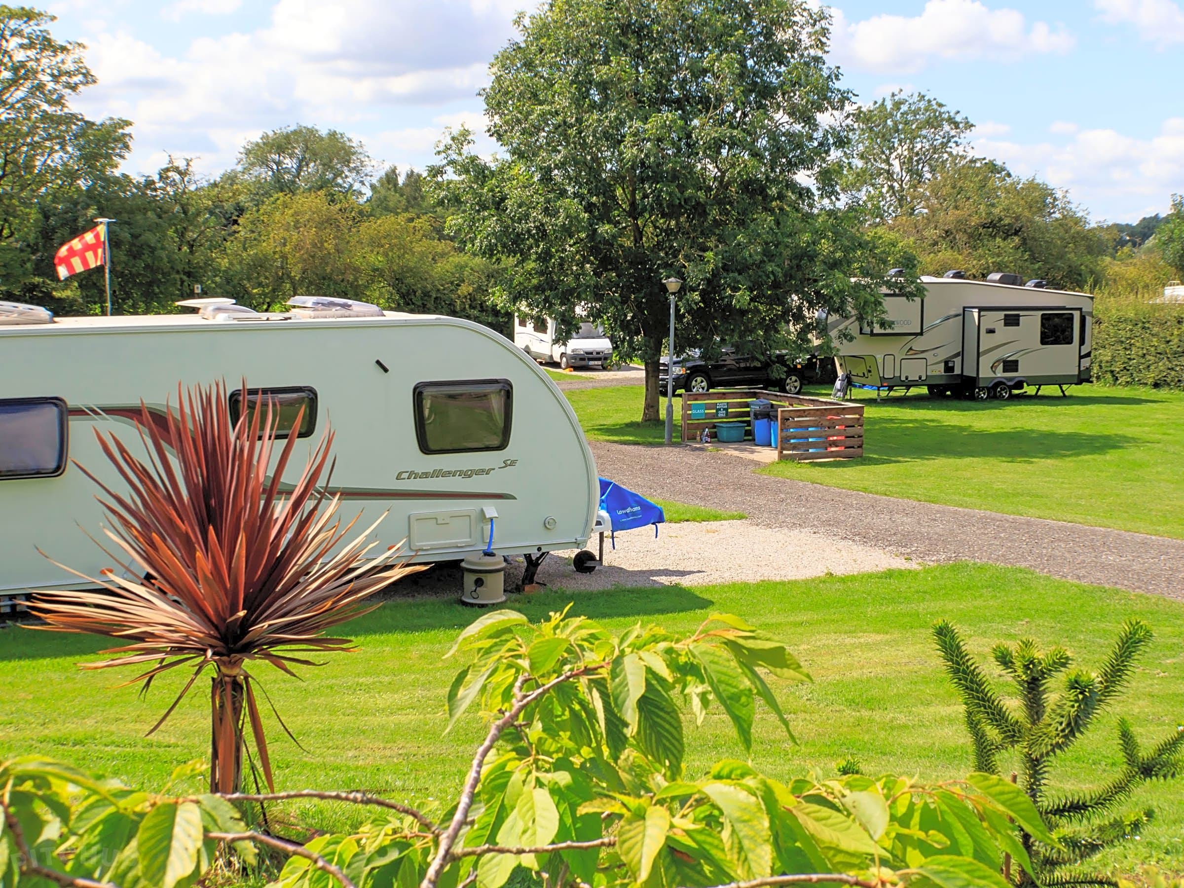 York Naburn Lock Caravan and Camping Park, York - Pitchup®